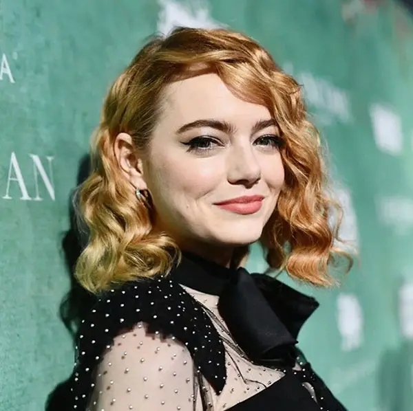 Emma Stone: Age, Height, Husband, Net Worth - Celebrity Ramp